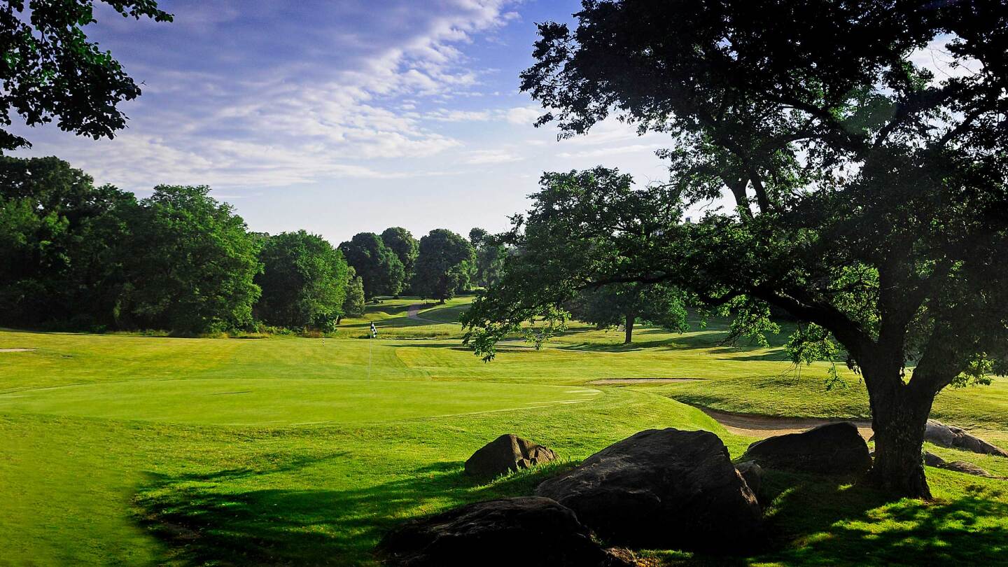 Golf Courses in Wilmington Delaware | Ed Oliver Golf Club