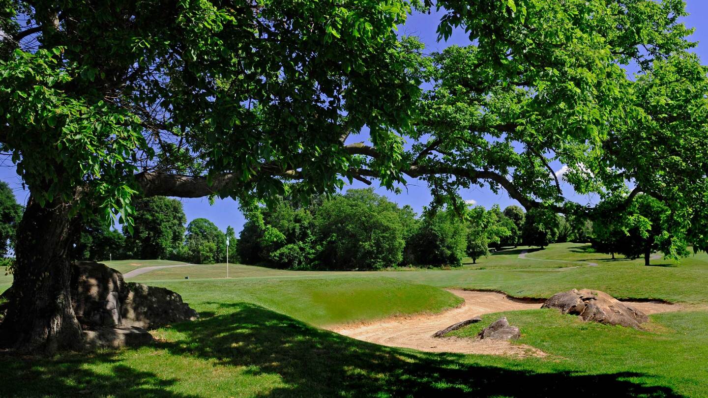 Golf Courses in Wilmington Delaware | Ed Oliver Golf Club